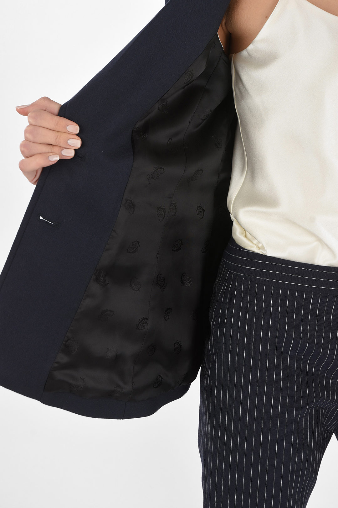 Chloe 2 Buttons Blazer with Buttoned Cuffs and Flap Pockets women ...