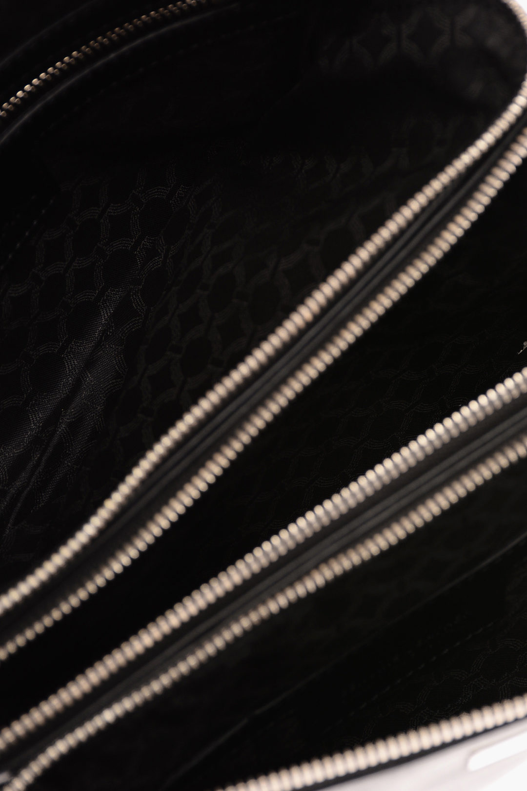 Corneliani 3 Compartment Leather Book Pouch men - Glamood Outlet