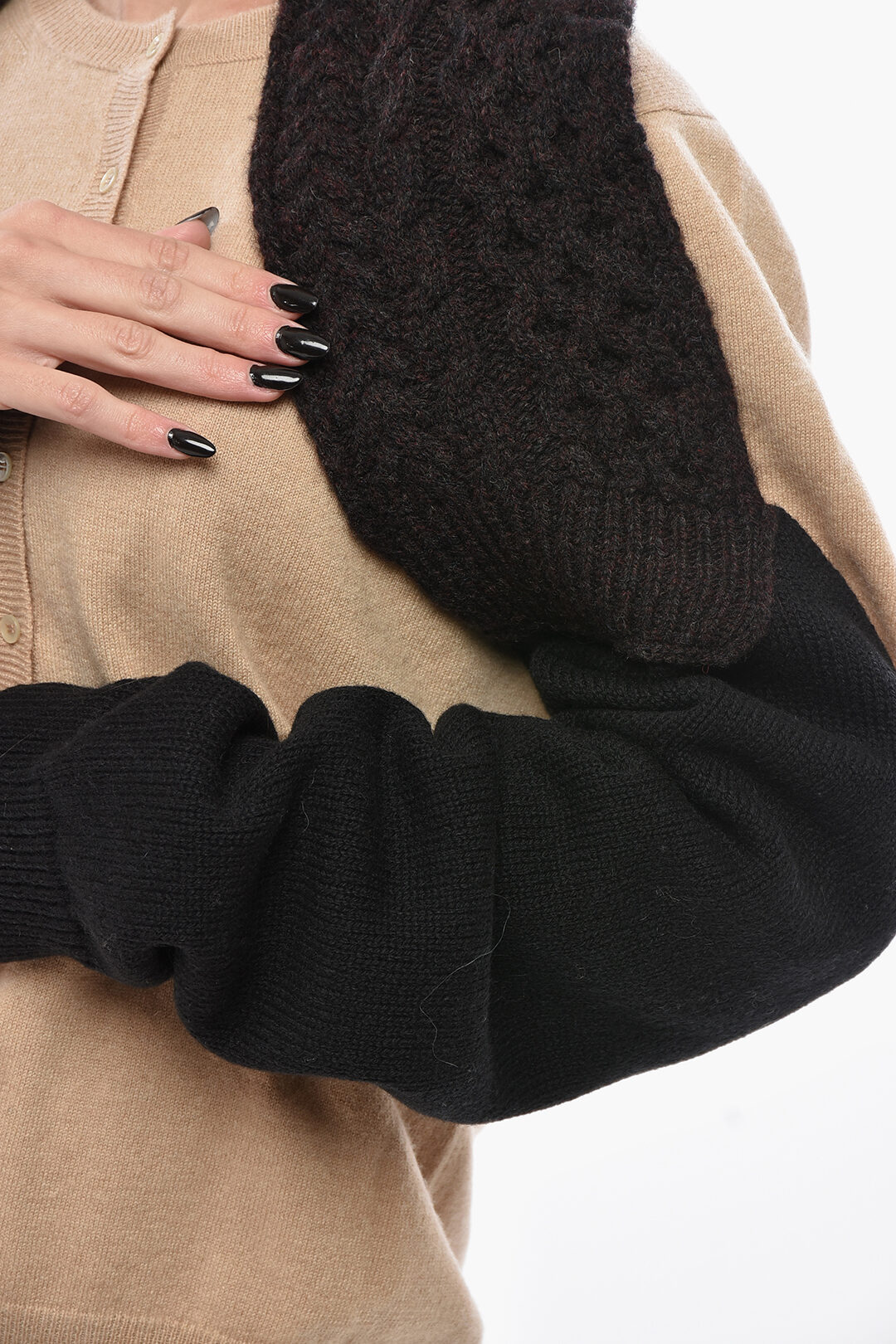 Fendi Cable Knit Wool Shrug women - Glamood Outlet