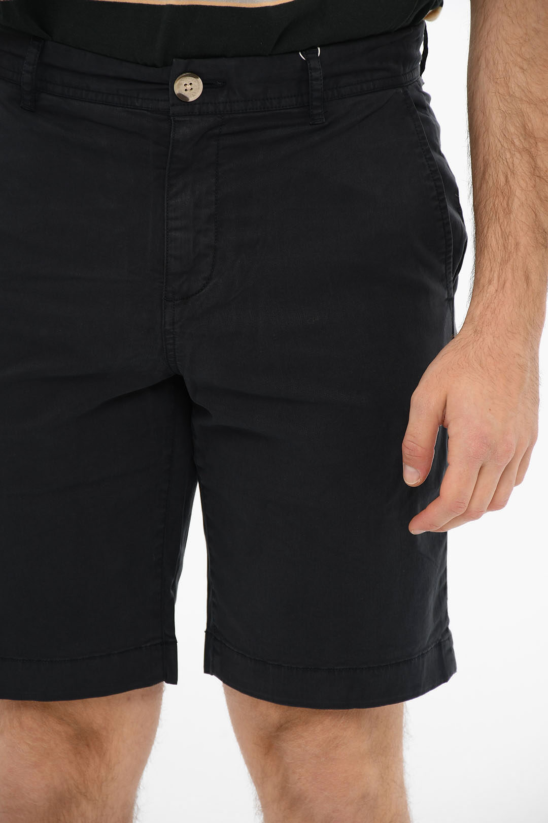 Woolrich Chino CLASSIC Shorts men - Glamood Outlet