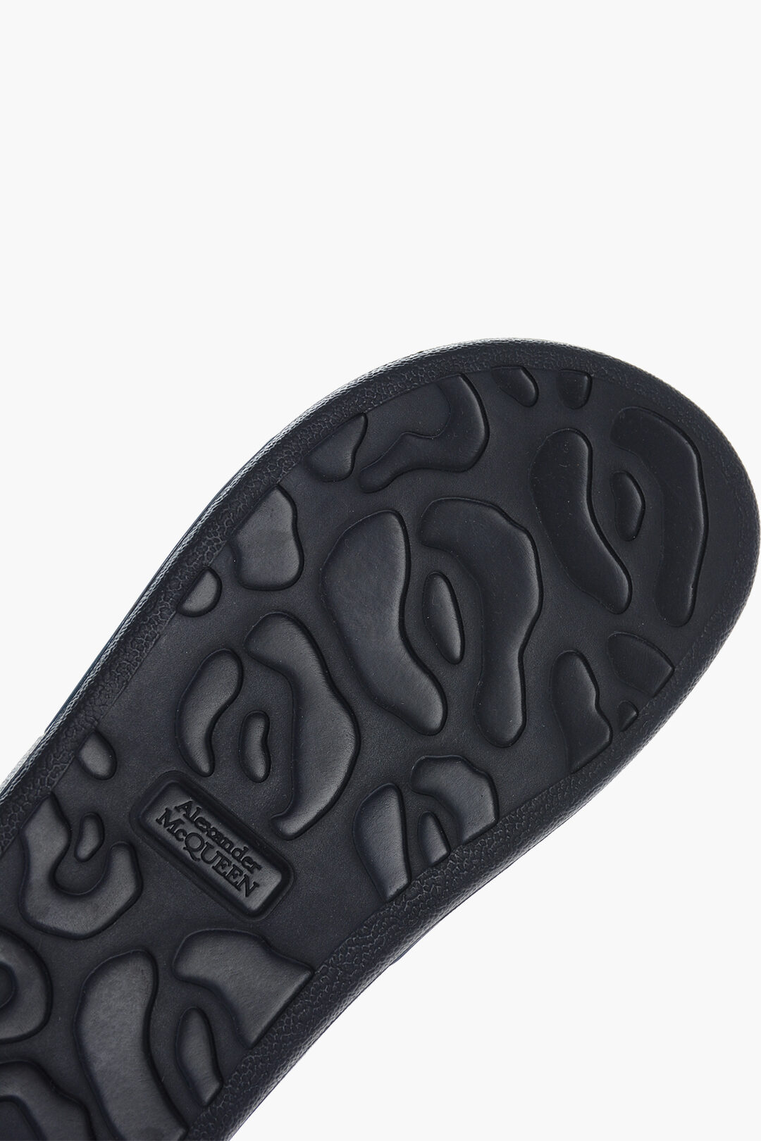 Alexander McQueen Contrasting Embossed Logo Rubber Sliders women ...