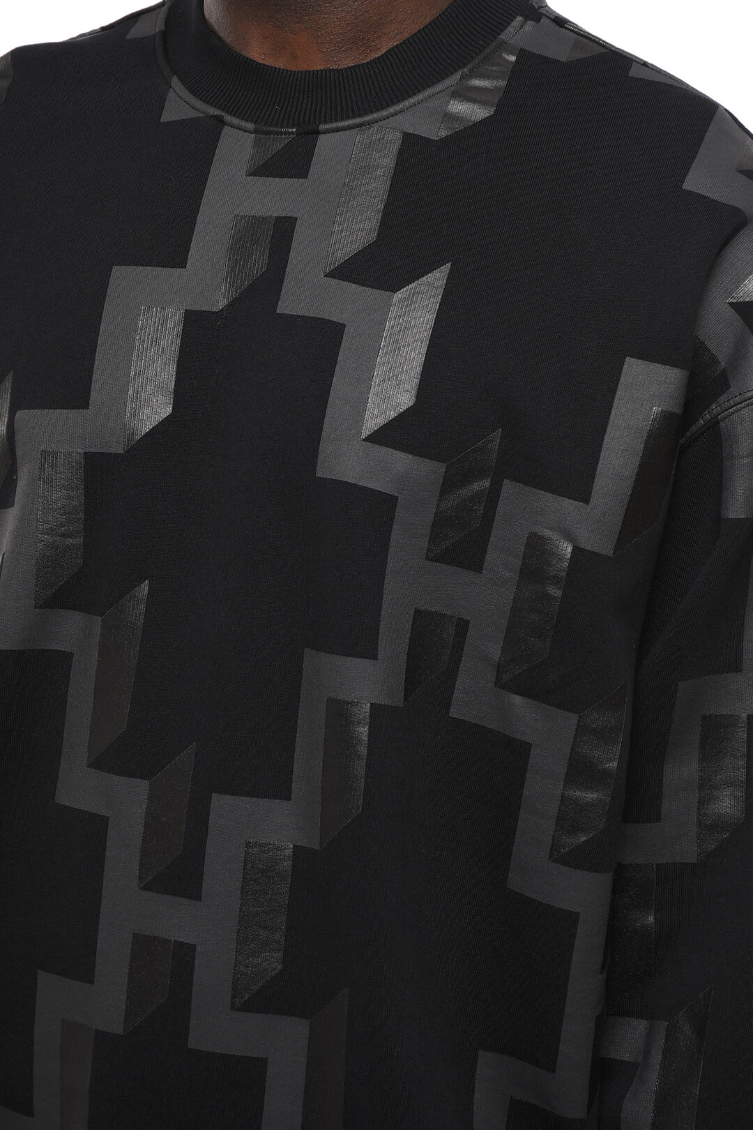 Marcelo Burlon Felpa Girocollo ALL OVER CROSS in Cotone Garzato uomo ... Marcelo Burlon Felpa Girocollo ALL OVER CROSS in Cotone Garzato uomo ...