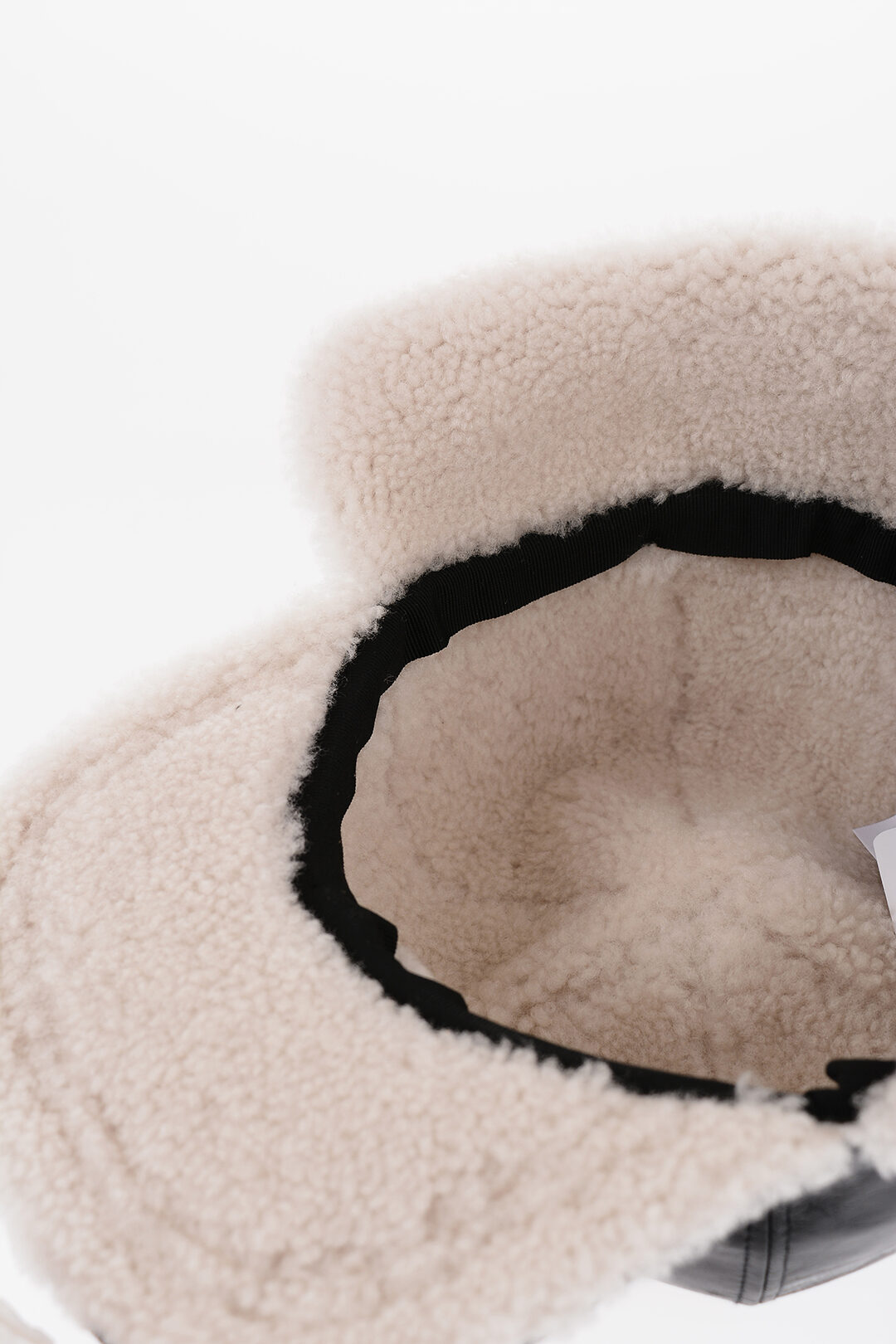 Dior Leather Cap with Shearling Ear Muffs women - Glamood Outlet