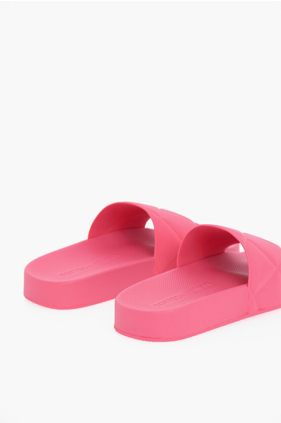 Bottega Veneta Matt rubber Sliders with Intreccio Motif women - Glamood ...