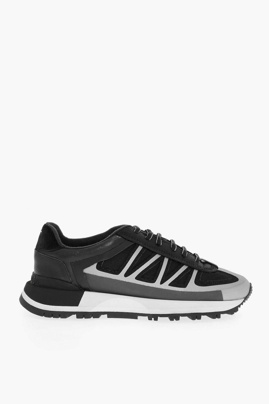 Maison Margiela MM22 Low-Top Sneakers With Contrasting Details men ...