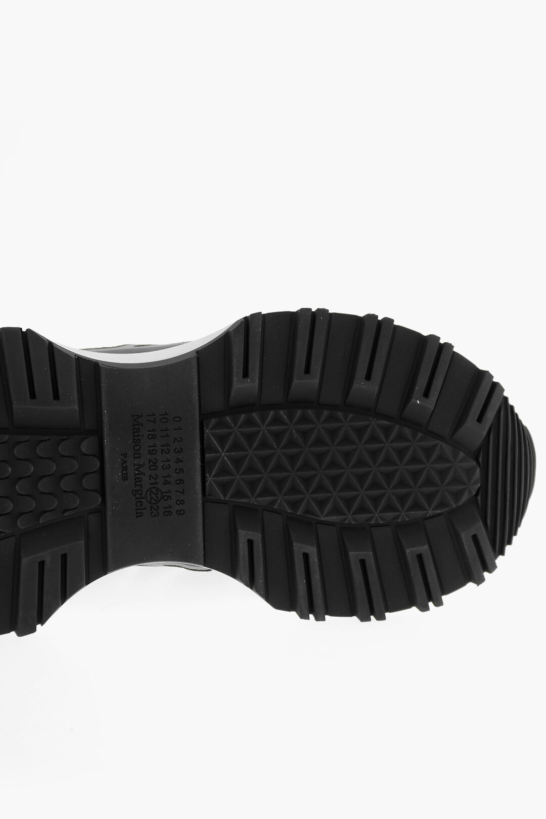 Maison Margiela MM22 Low-Top Sneakers With Contrasting Details men ...