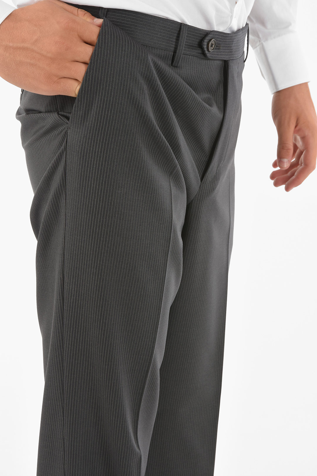 Corneliani pinstriped side vents notch lapel LEADER 2-button suit men ...