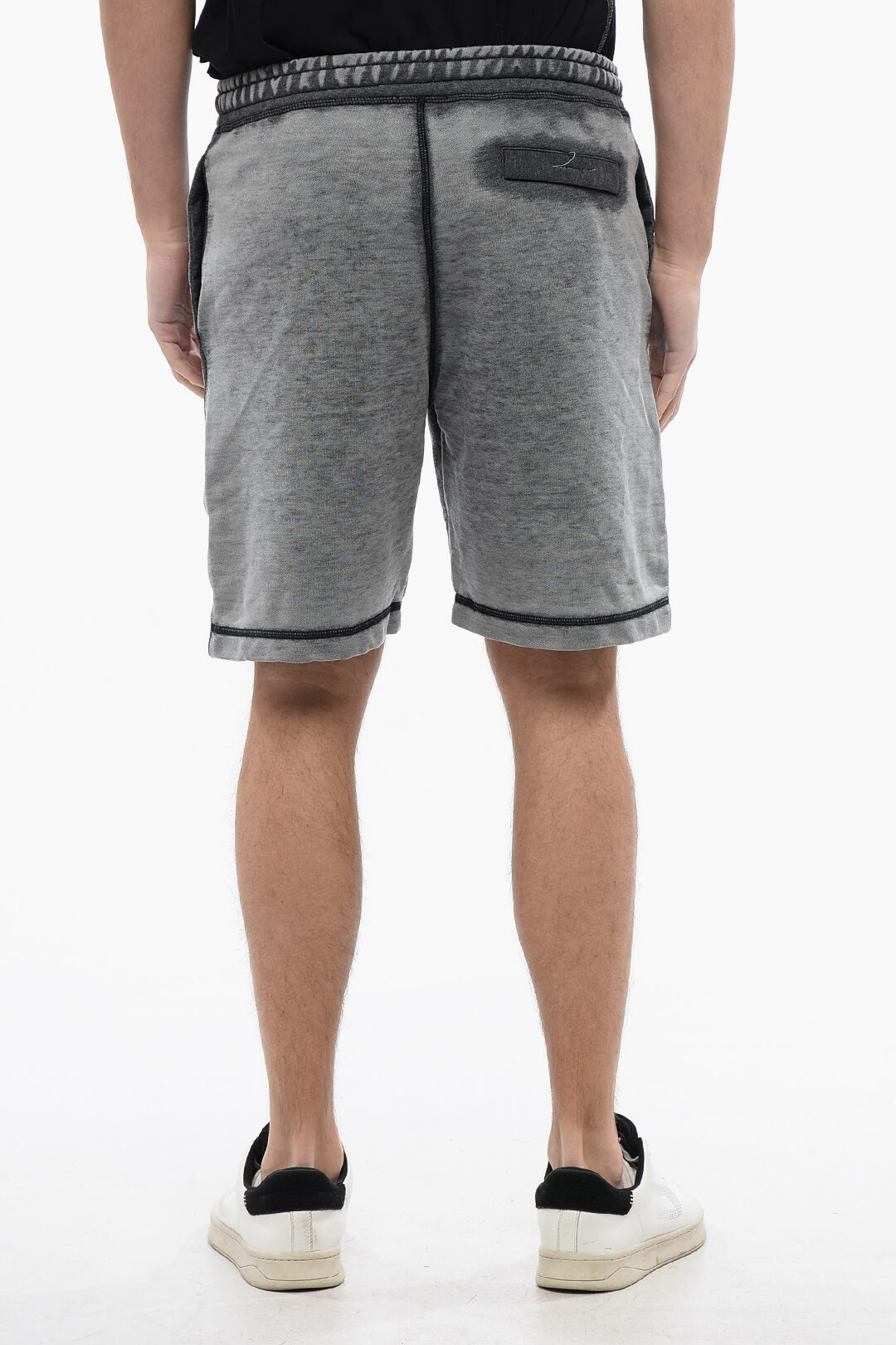 Diesel RED TAG Burn-Out Effect P-ROWN Shorts men - Glamood Outlet