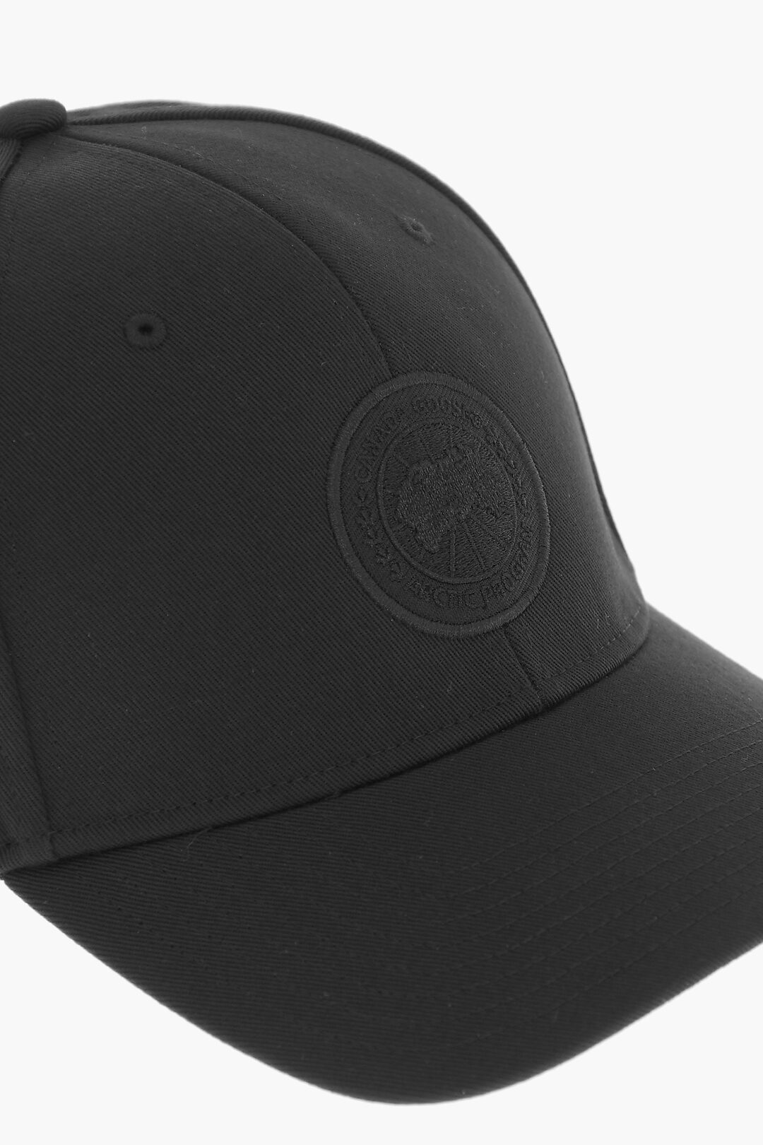 Canada Goose Solid Color Cap with Embroidered Logo women - Glamood Outlet